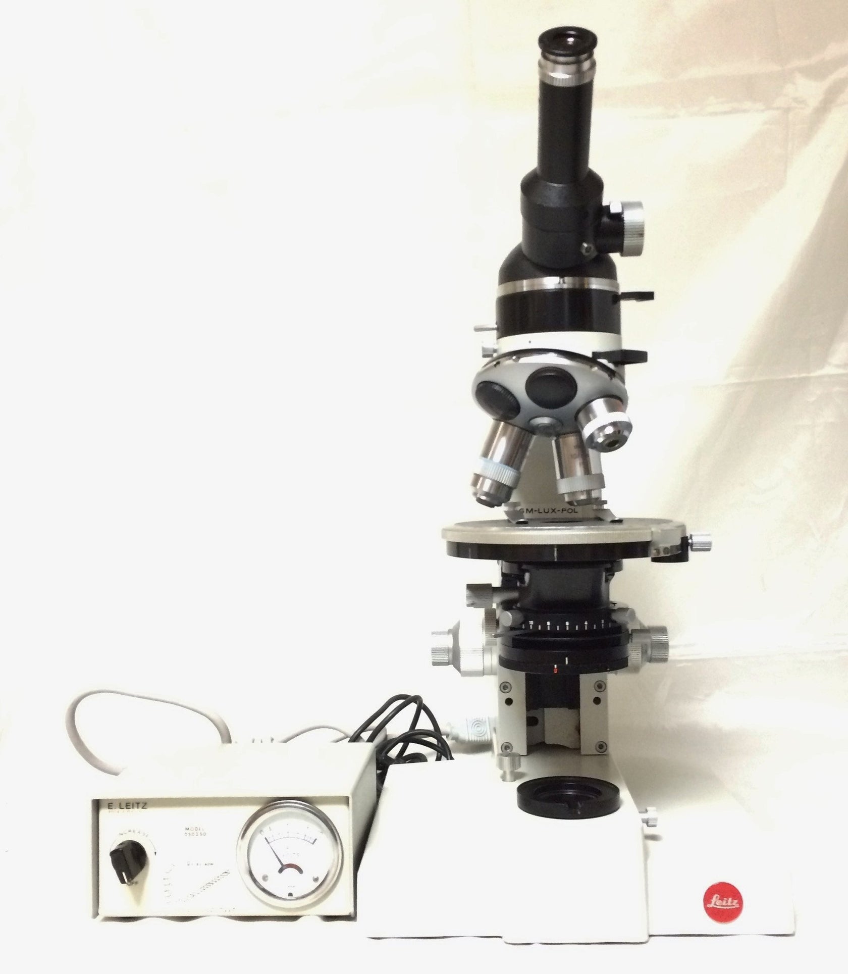 Leitz SM-LUX-POL Polarizing Microscope Refurbished – Microscope Central